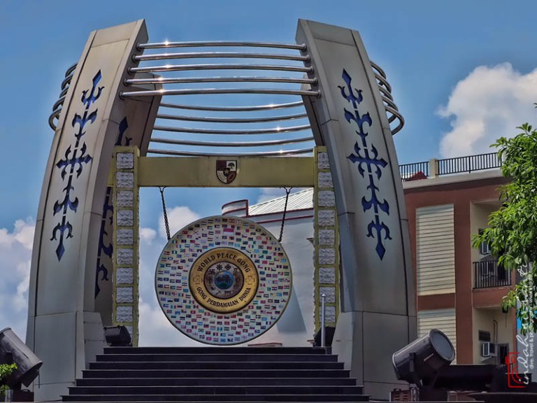 Ambon: Rising after Sectarian Conflicts – indahs: dive, travel ...